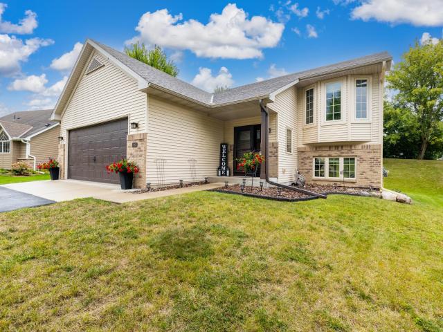 924 Firethorne Trail
