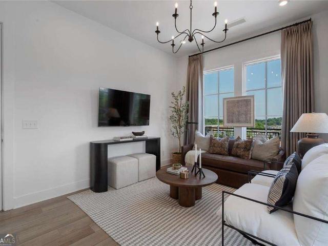 924 Hughley Circle 84