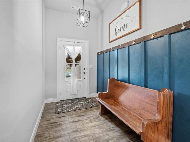924 Laux Lane