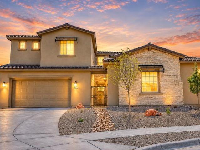 924 Mesa Roja Trl NE, Albuquerque, NM 87124