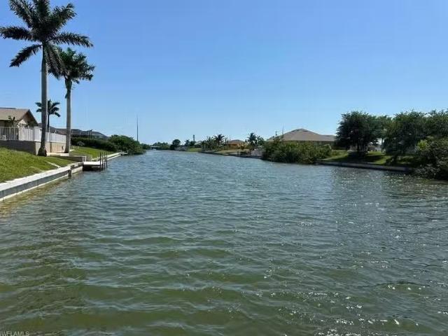 924 NW 3rd Ave, Cape Coral, FL 33993 MLS 224033464