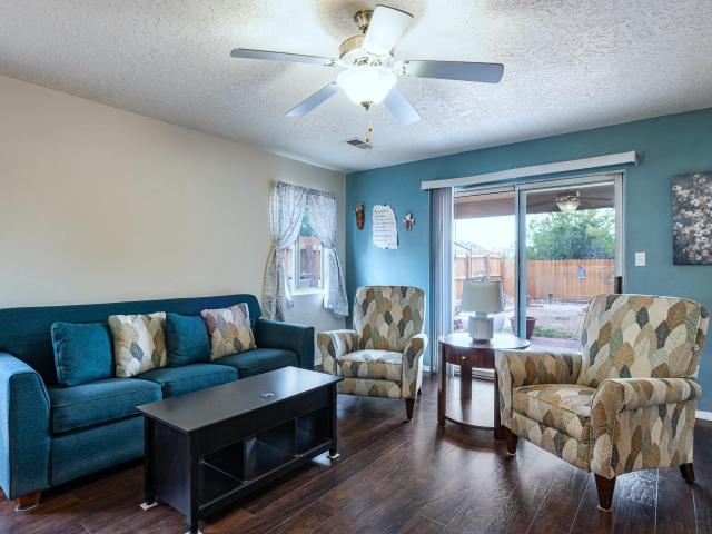 924 Somerset Meadows Drive NE