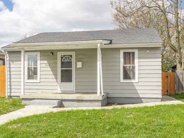 924 Saint Peter Street