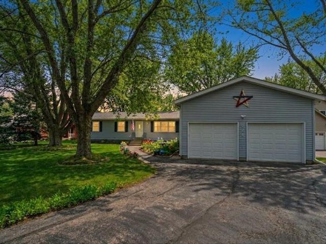 924 Suzy St, Sandwich, IL 60548