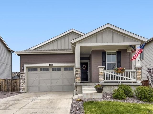 924 Peach Leaf Ln, Elizabeth, CO 80107