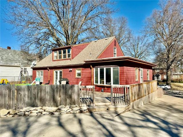924 W 3rd Street