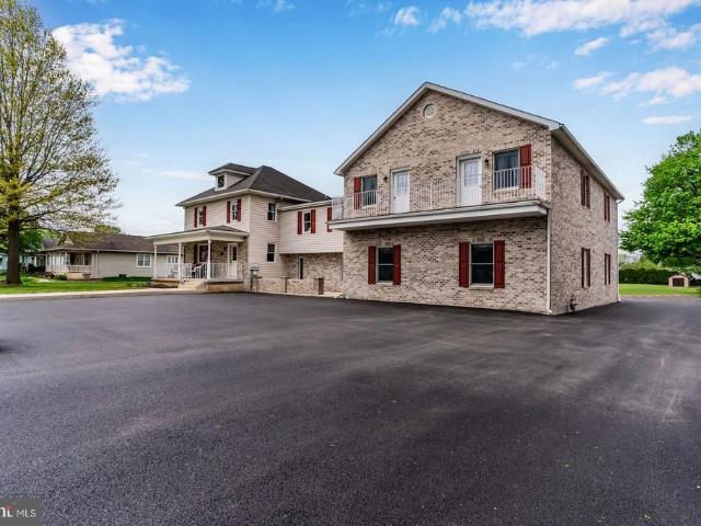 924 W Trindle Road