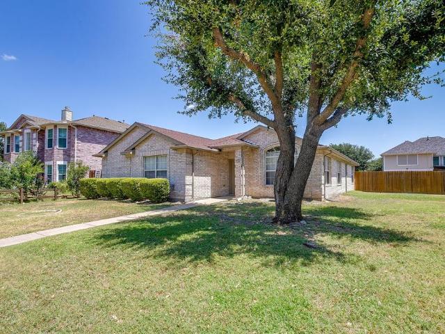 924 Thistle Circle