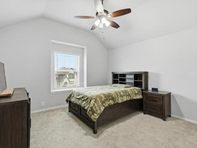 924 Timber Ridge Dr, Justin, TX 76247 | MLS #21315