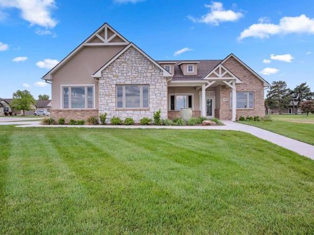 924 Veranda Cir, McPherson, KS 67460