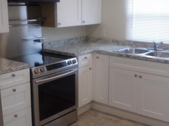 924 Vista Ave 7