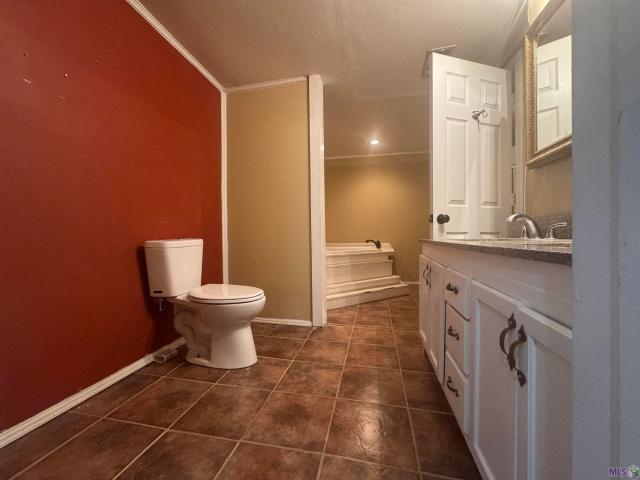9254 Corlett Dr, Baton Rouge, LA 70811 | MLS #BR2026006