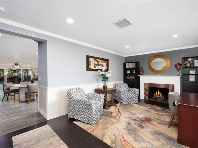 9254 Downey Avenue