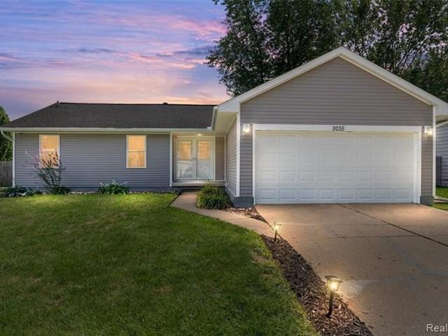 9255 Elaine Dr, Gaines, MI 48473