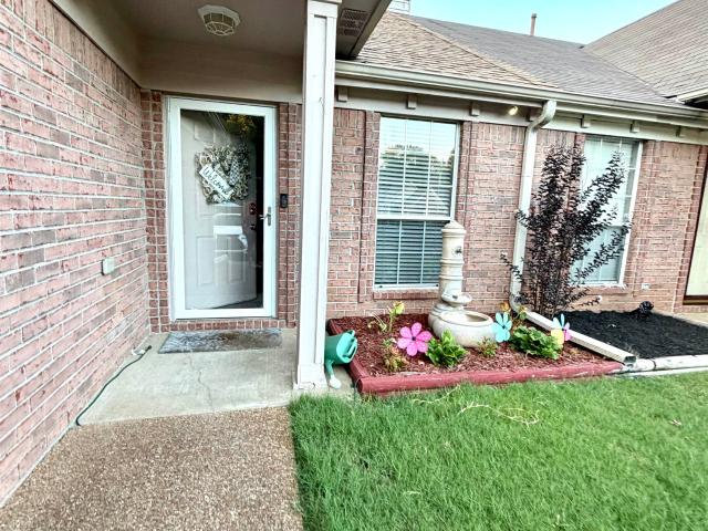 9256 grove manor dr