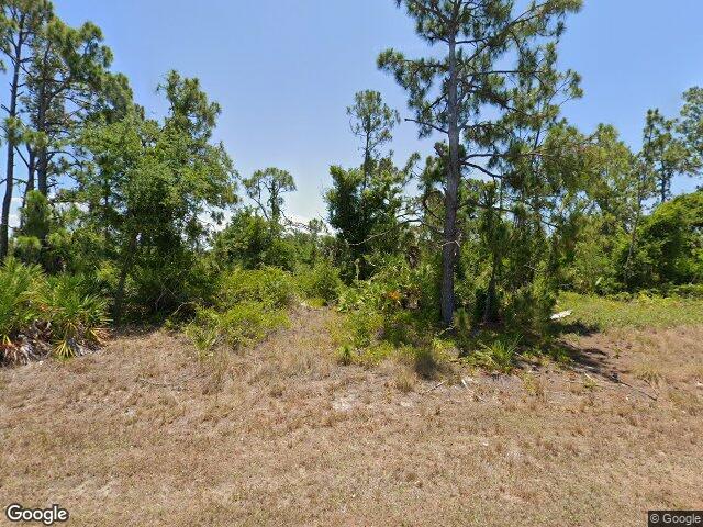 9252 Canna St, Port Charlotte, FL 33981