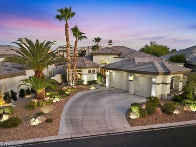 9253 Canyon Mesa Dr, Las Vegas, NV 89144