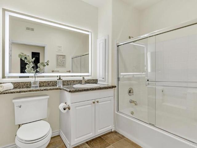 9253 Regents Road A203
