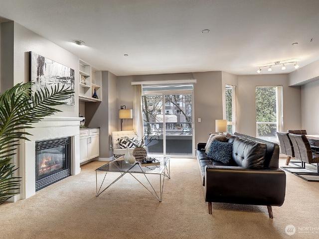 925 110th Avenue NE # 208