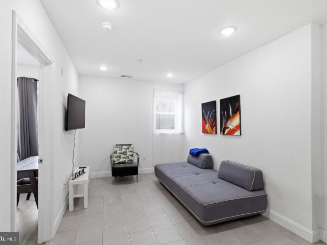 925 29 N Broad St, Unit 3F, Philadelphia, PA 19123 | MLS #PAPH2594