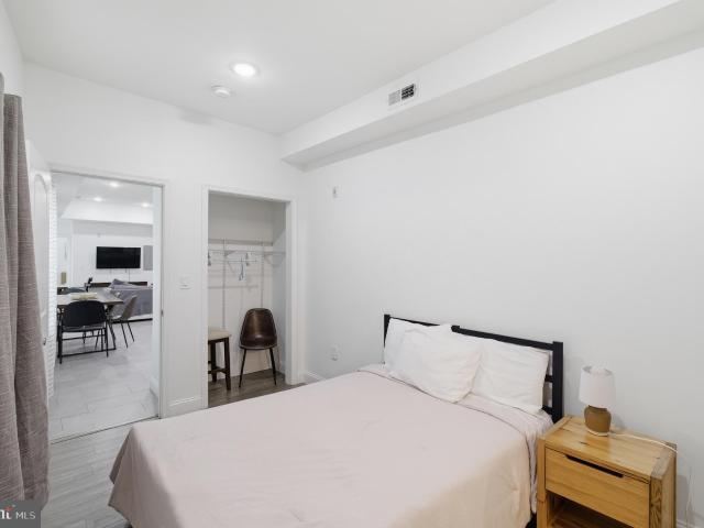 925 29 N Broad St, Unit 6B, Philadelphia, PA 19123 | MLS #PAPH2610 | Compass