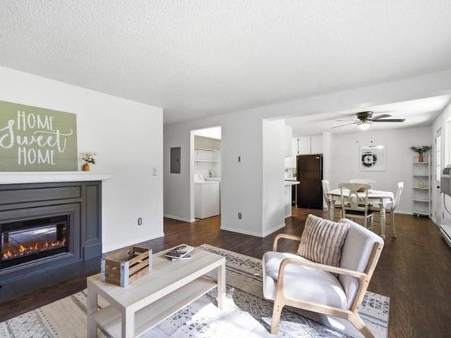 925 Columbia Rd Apt 412, Fort Collins, CO 80525