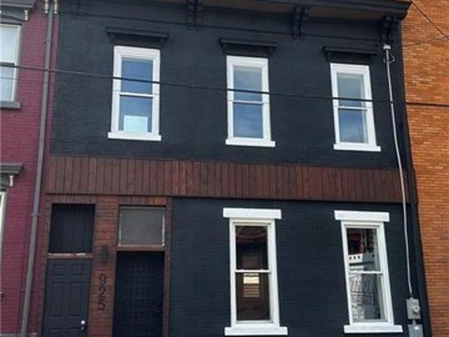925 Constance St, Pittsburgh, PA 15212