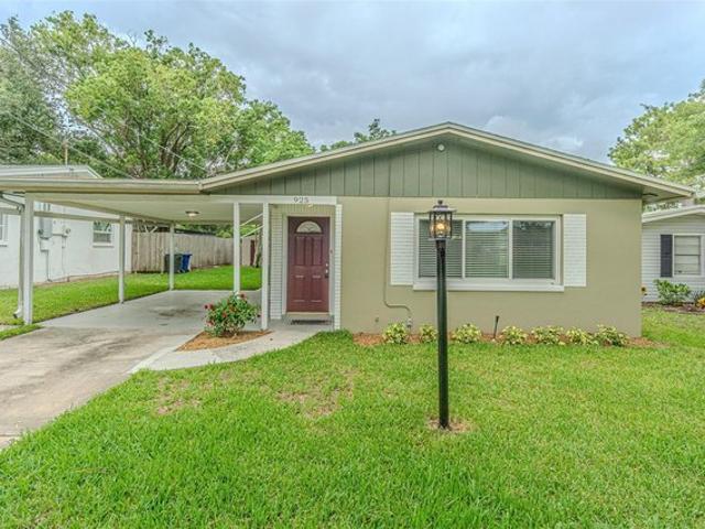 925 Cedarwood Ave, Dunedin, FL 34698