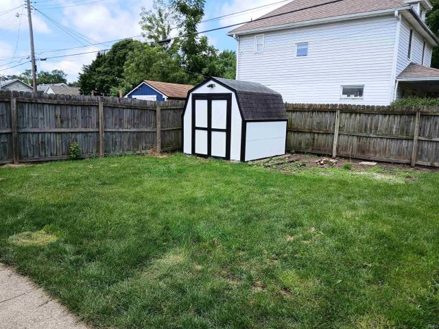 925 Cedar St, South Bend, IN 46617 | MLS #202604 | Compass
