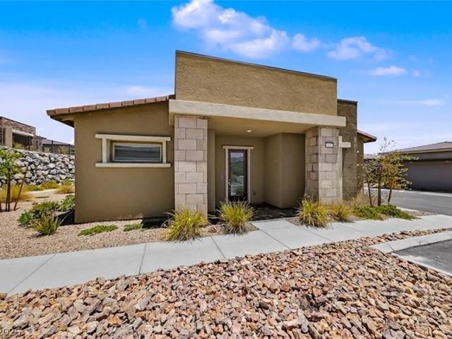 925 Allister Fields Ln, Las Vegas, NV 89138