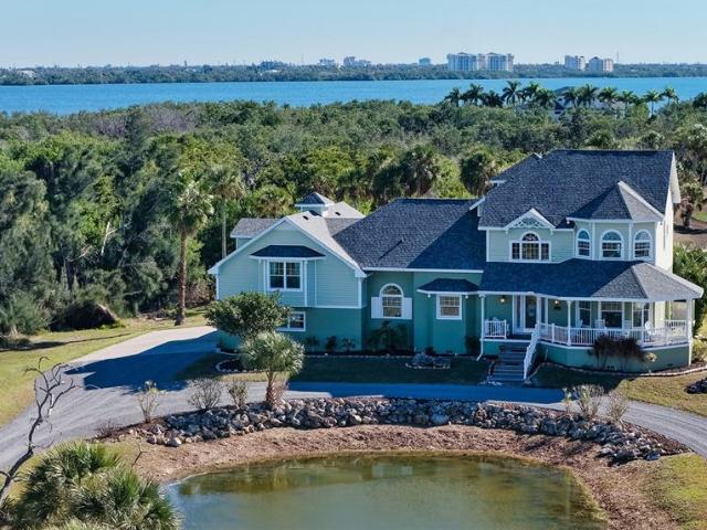 925 Bayshore Dr, Terra Ceia, FL 34250 | MLS #A4686