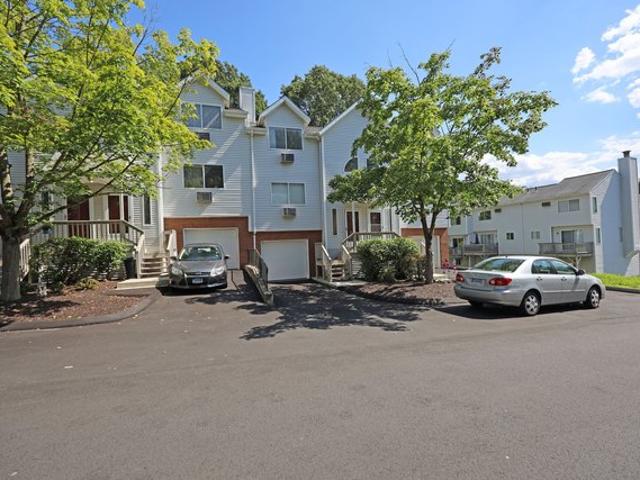 925 Oronoke Rd Unit 18K, Waterbury, CT 06708