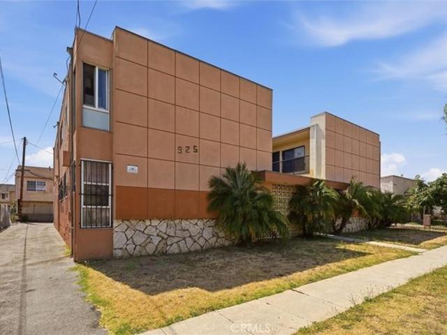 925 Larch St, Inglewood, CA 90301
