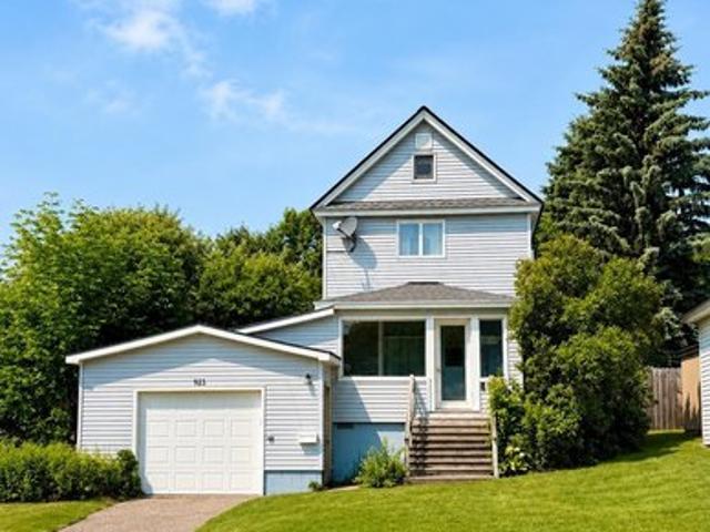 925 Liberty St, Hancock, MI 49930