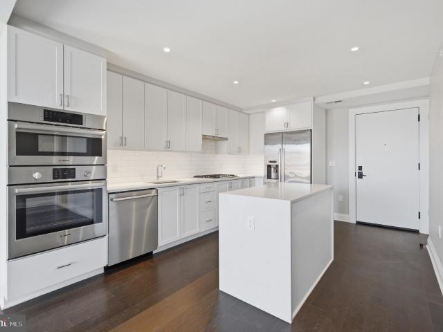 925 N Fairfax St, Unit 806, Alexandria, VA 22314 | MLS #VAAX2055 | Compass