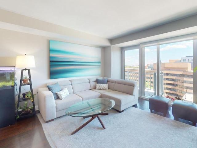 925 N Fairfax Street # 804