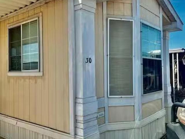 925 N PLAZA DR LOT 30, APACHE JUNCTION, AZ 85120 Mobile Home F.