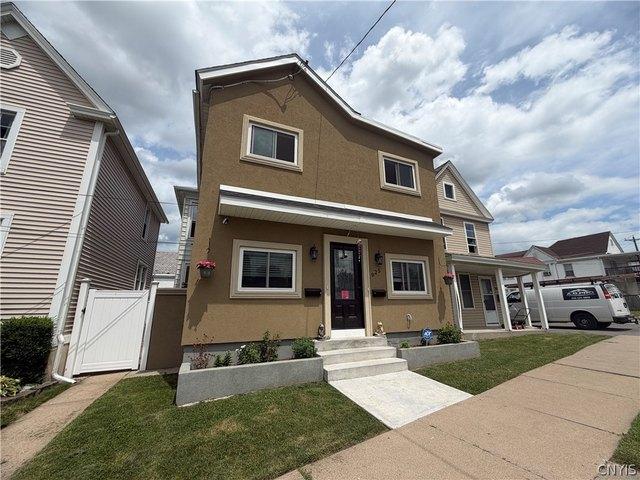 925 South St, Utica, NY 13501