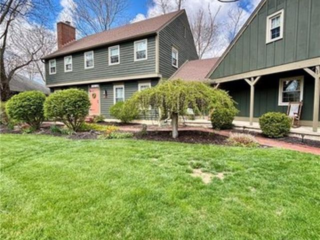 925 Scenic Knl, Tipp City, OH 45371