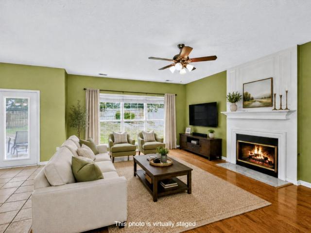 925 Seneca Park