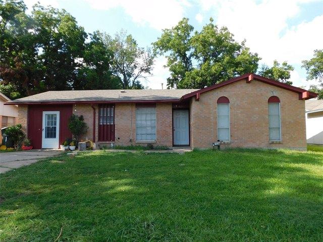 925 Shorecrest Dr, Garland, TX 75040