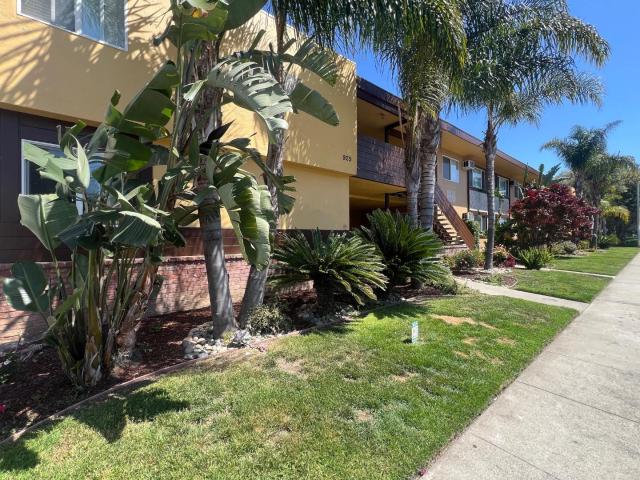 925 Pomeroy Avenue