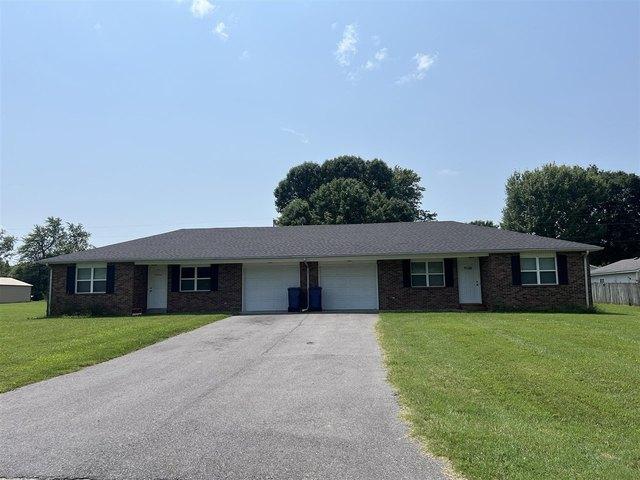 925 Parkland Way, Bowling Green, KY 42101