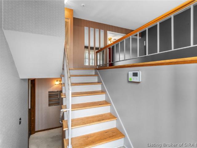 925 Redwood Drive