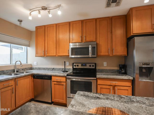 925 w mcdowell road # 108