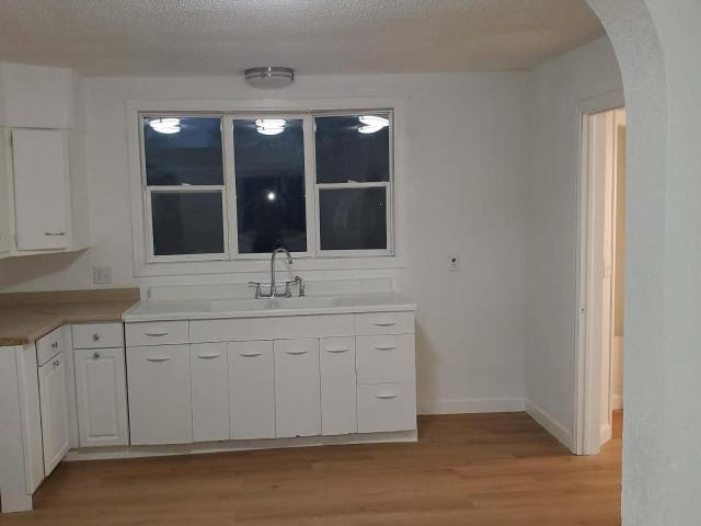 925 W Main Street