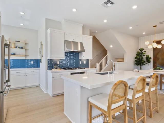925 Walnut Ter, Montebello, CA 90640 | Compass