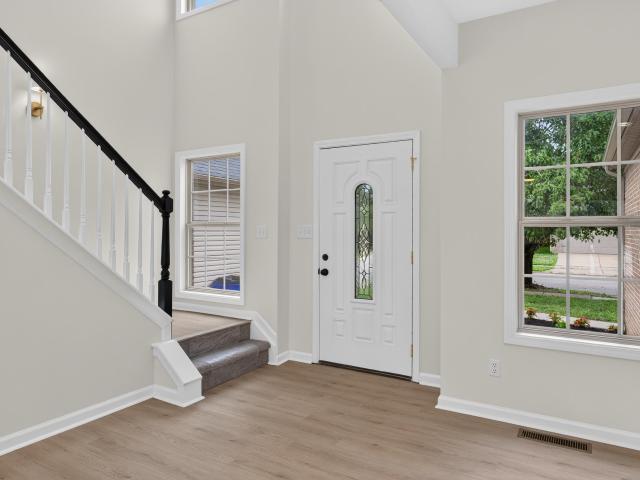925 Winding Oak Trail