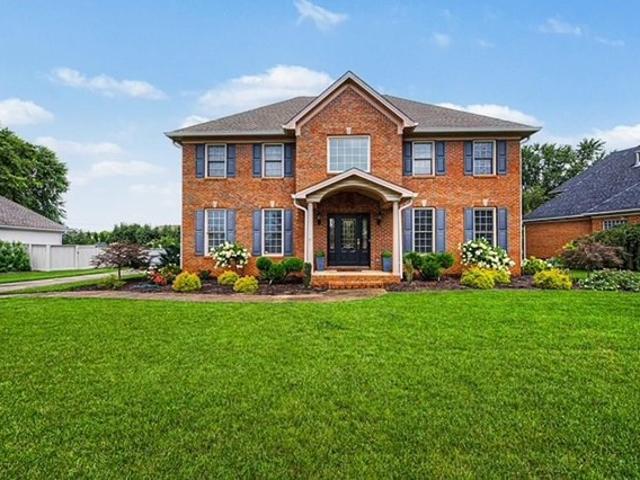 925 Wrenwood Dr, Bowling Green, KY 42103