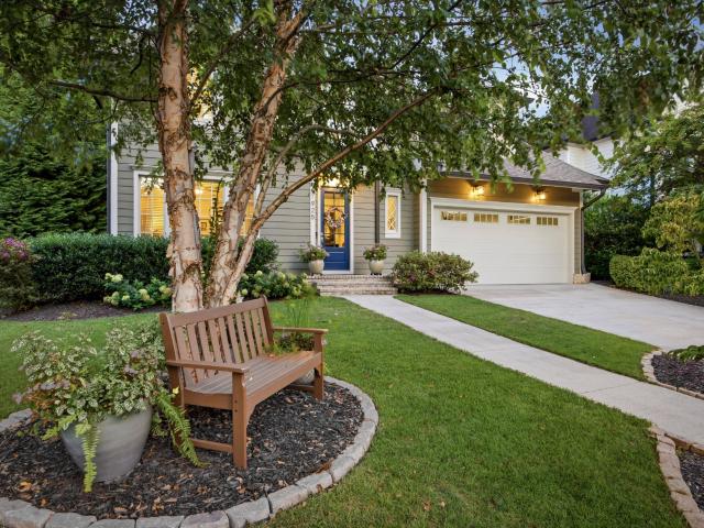 925 Tetra Court